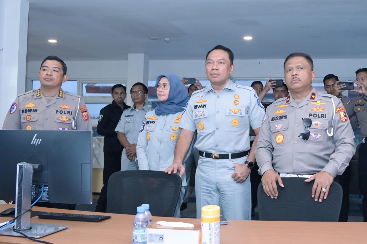 Korlantas POLRI dan PT Jasa Raharja Survey Jalur Tol Trans Jawa, Pastikan Kelancaran Arus Mudik ...